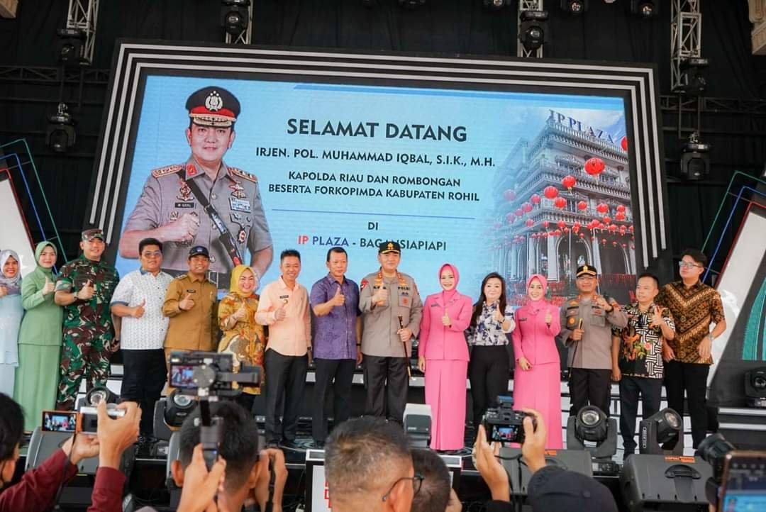 Kapolda Riau Kunjungi Kota Bagan Siapi-Api Saksikan Ritual Budaya ...