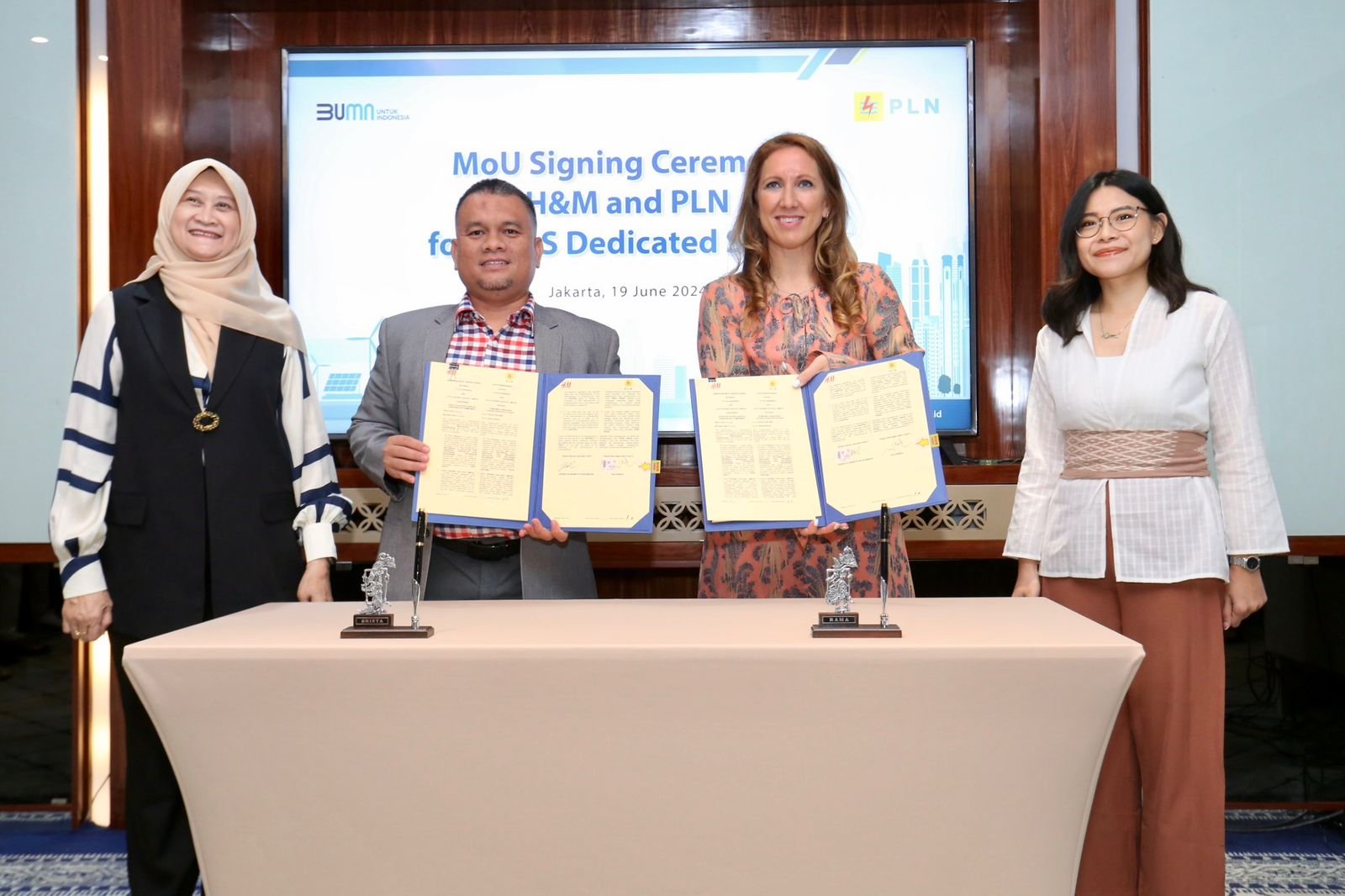 PLN Siap Suplai Energi Hijau ke Perusahaan Fashion Global H&M Group ...
